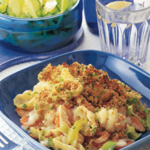 Chicken, pasta and leek crisp | Reader's Digest New Zealand