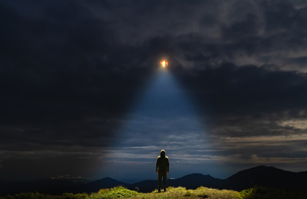 UFO sightings: 15 most chilling sightings in history | Reader's Digest ...
